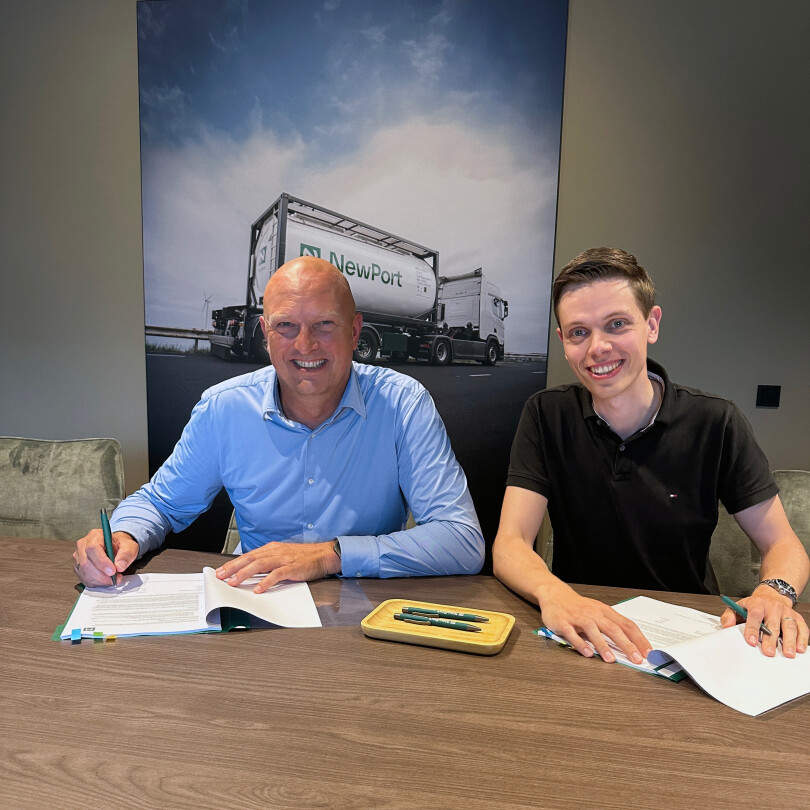 Partnership with Van Moer Logistics - Website